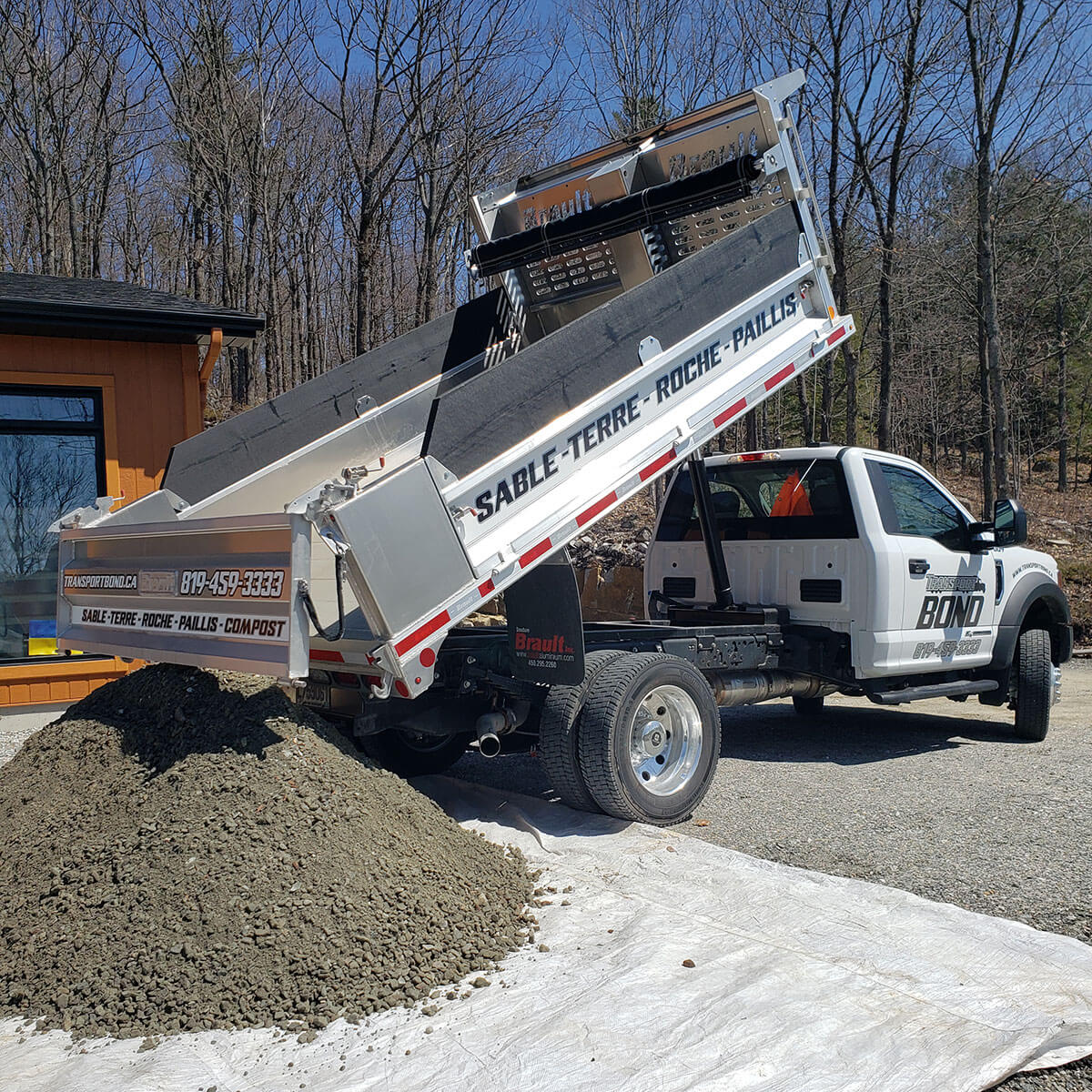 Stone delivery – Transport Bond (819) 459-3333