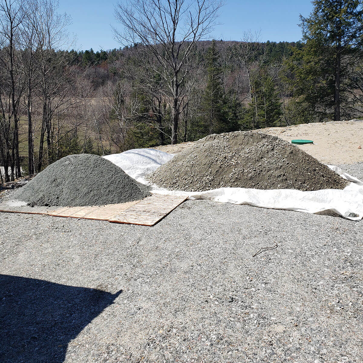 Livraison de roche – Transport Bond (819) 459-3333